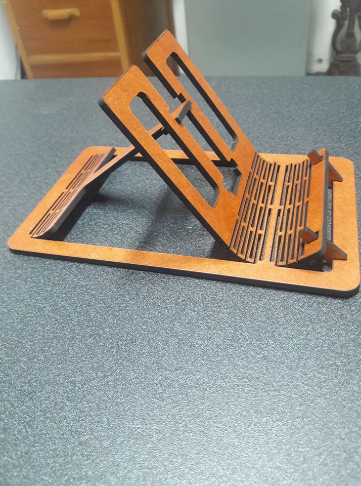 Porta Celular Corte Láser — Vector DXF Gratis | Stanser